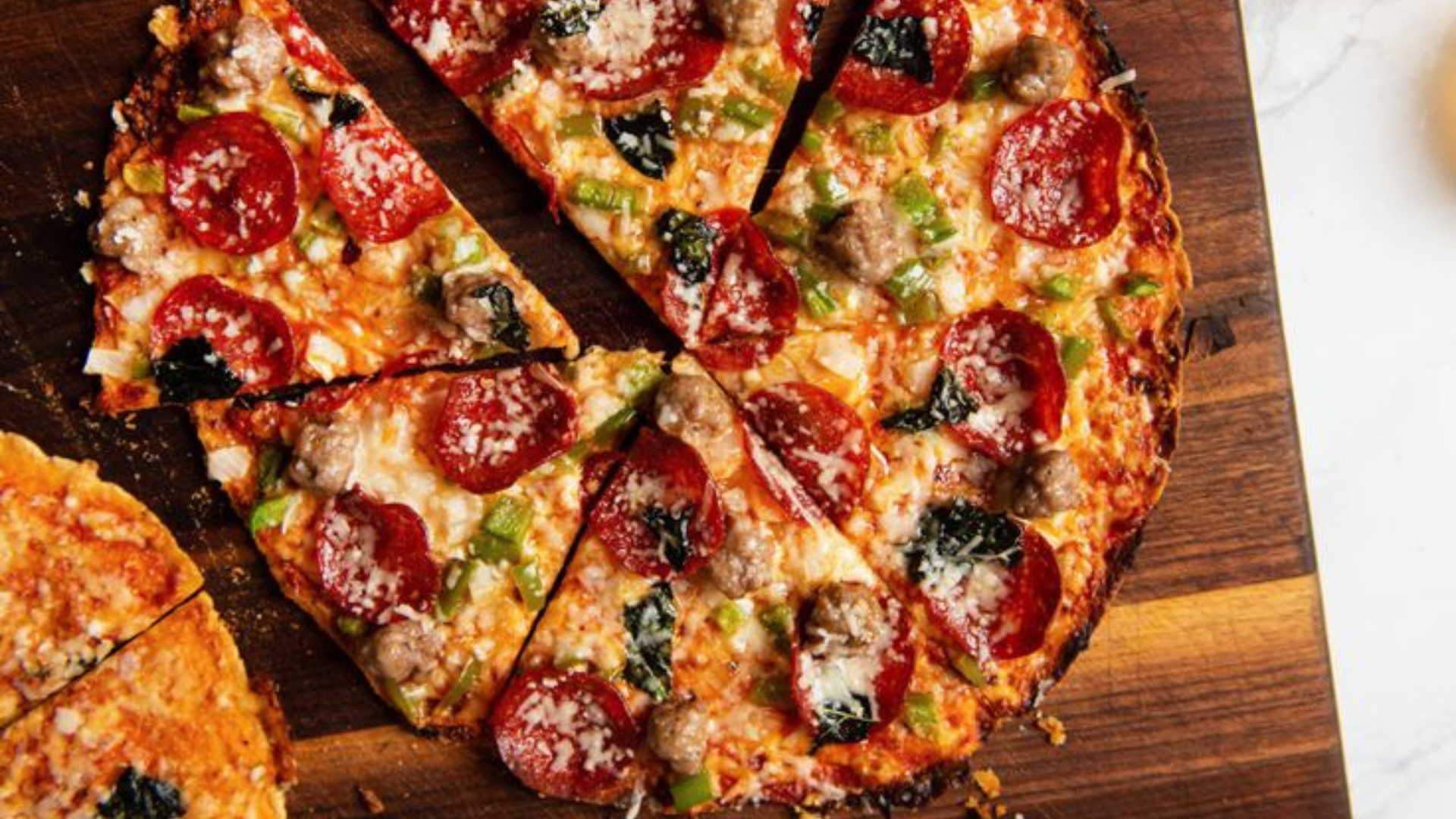 10 Warning Signs to Watch Out for at Any Pizza Shop - Ninepennies